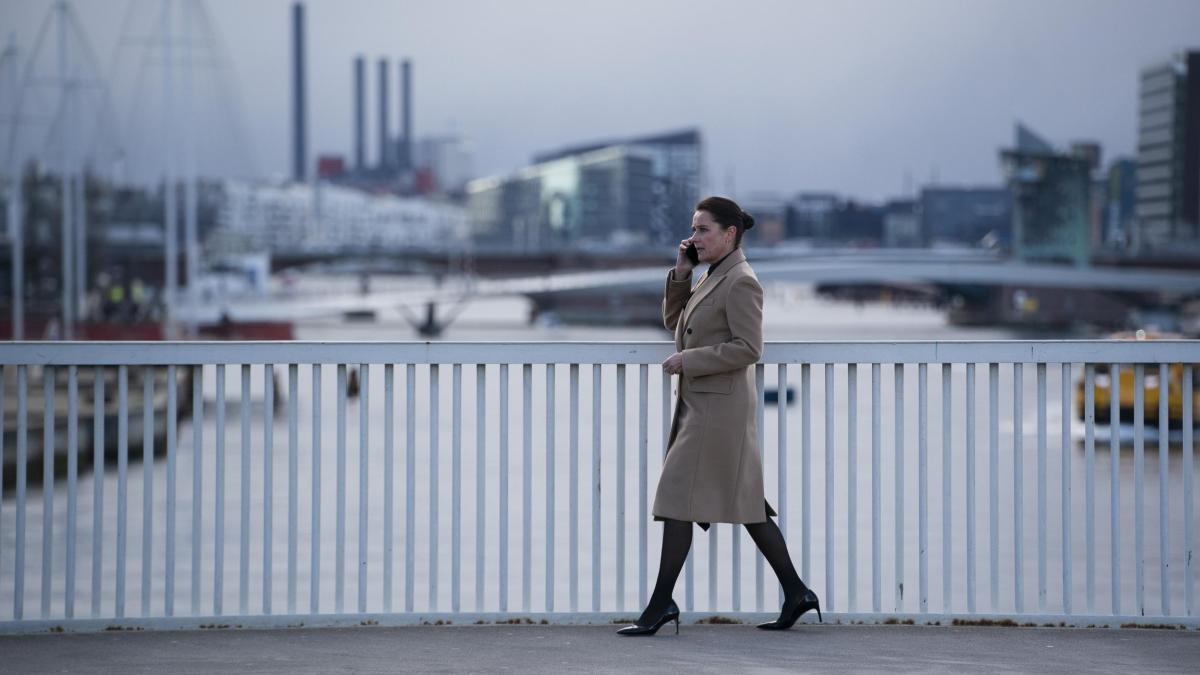 Why Netflix Is Closi... on blog - Bebuzee buz